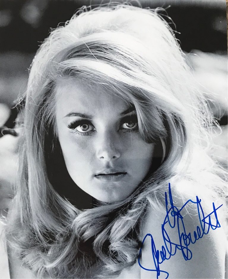 Barbara Bouchet - Liam Bluett