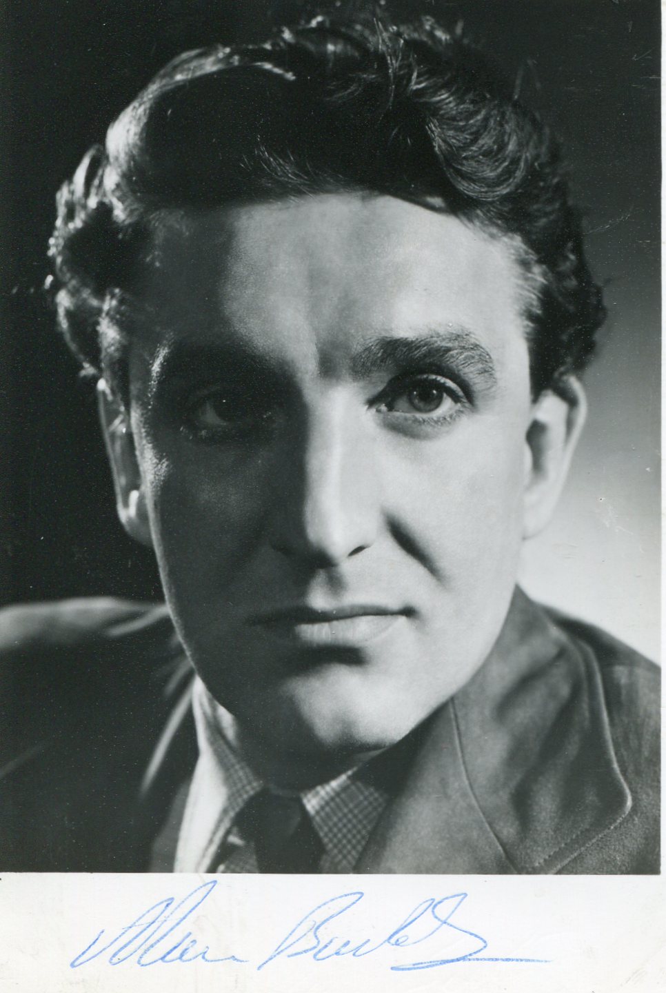 Alan Badel - Liam Bluett