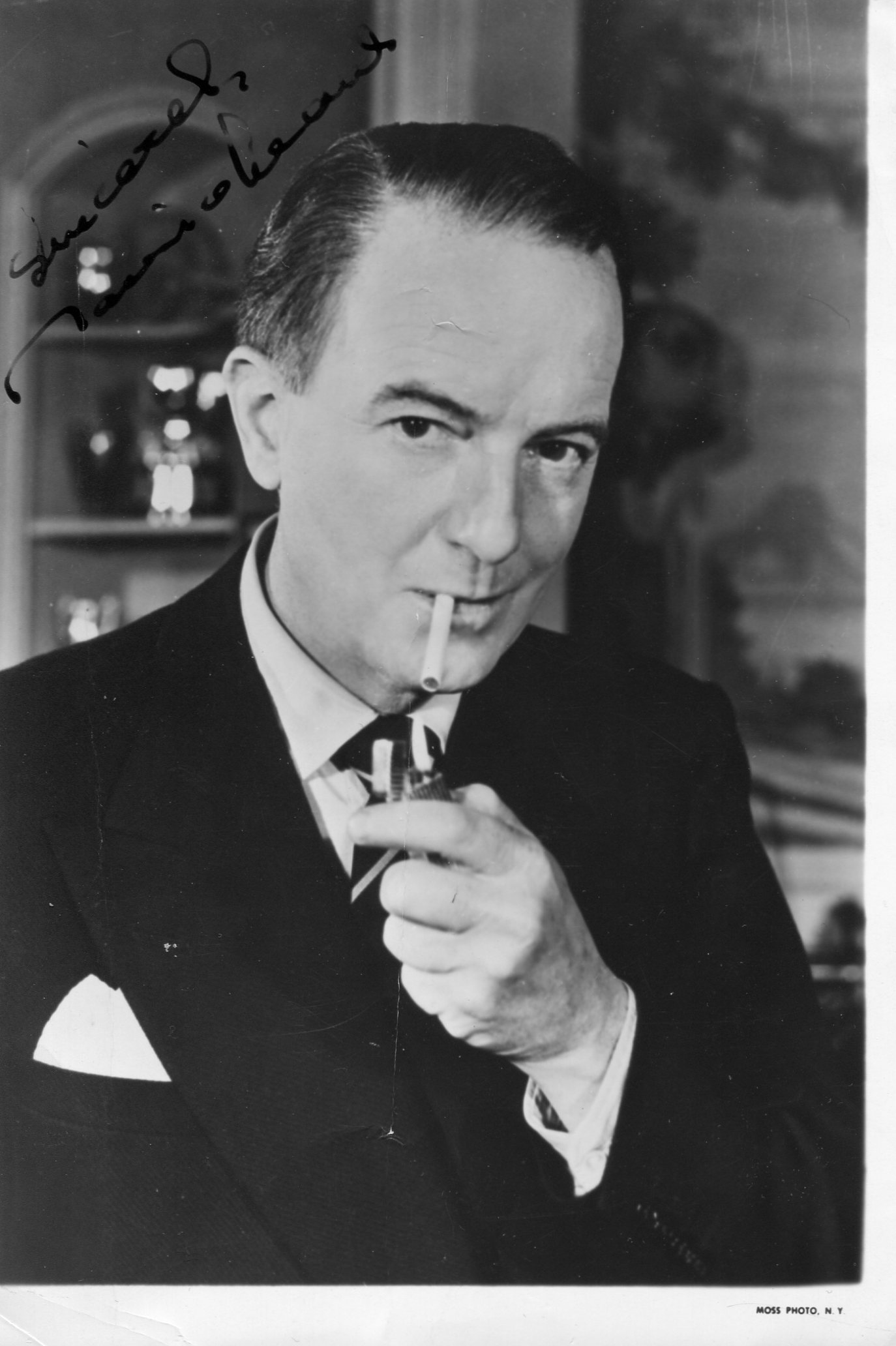 Maurice Evans – Movies & Autographed Portraits Through The Decades Maurice Evans – Movies & Autographed Portraits Through The Decades