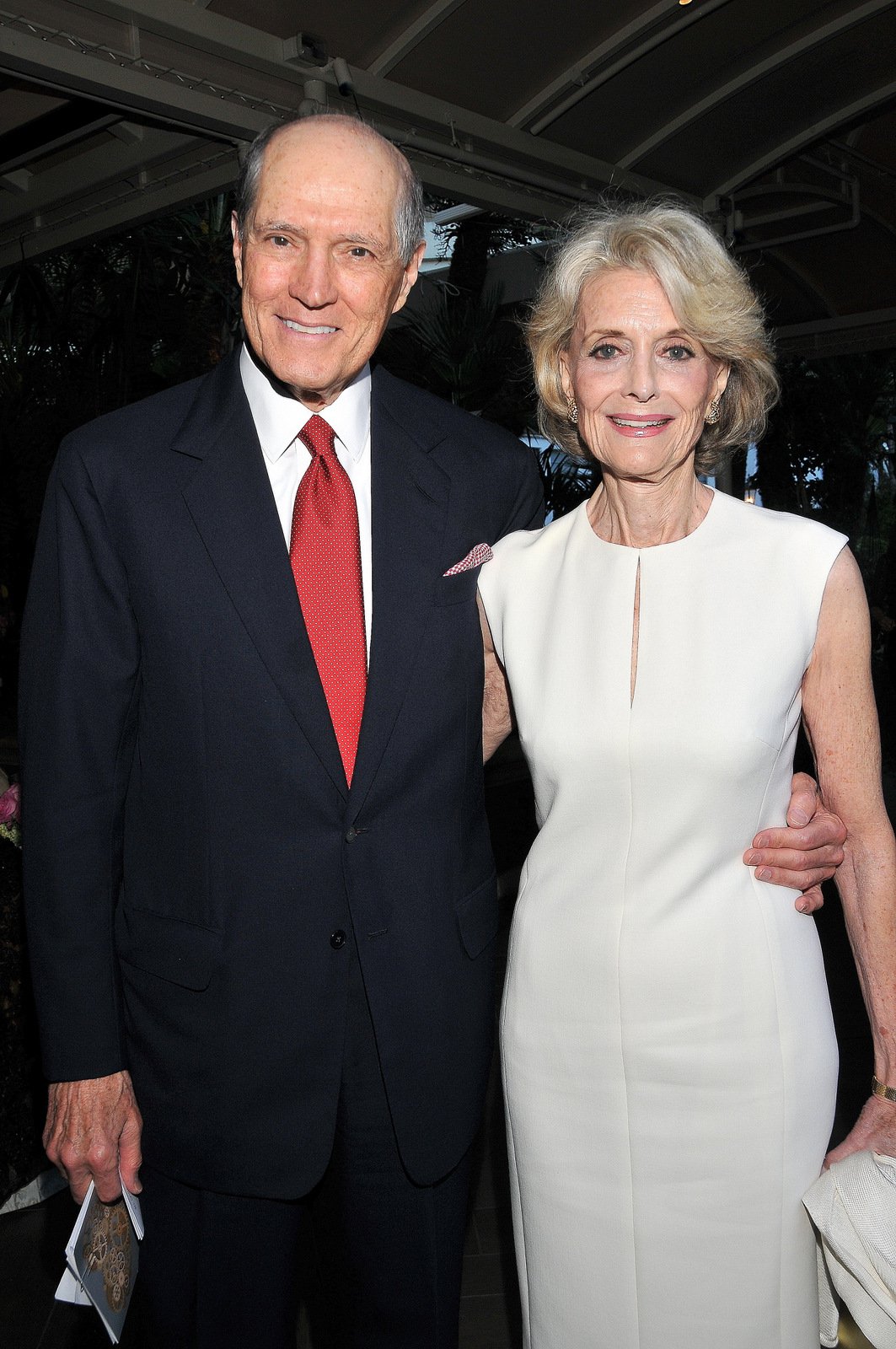 John Gavin – Movies & Autographed Portraits Through The Decades