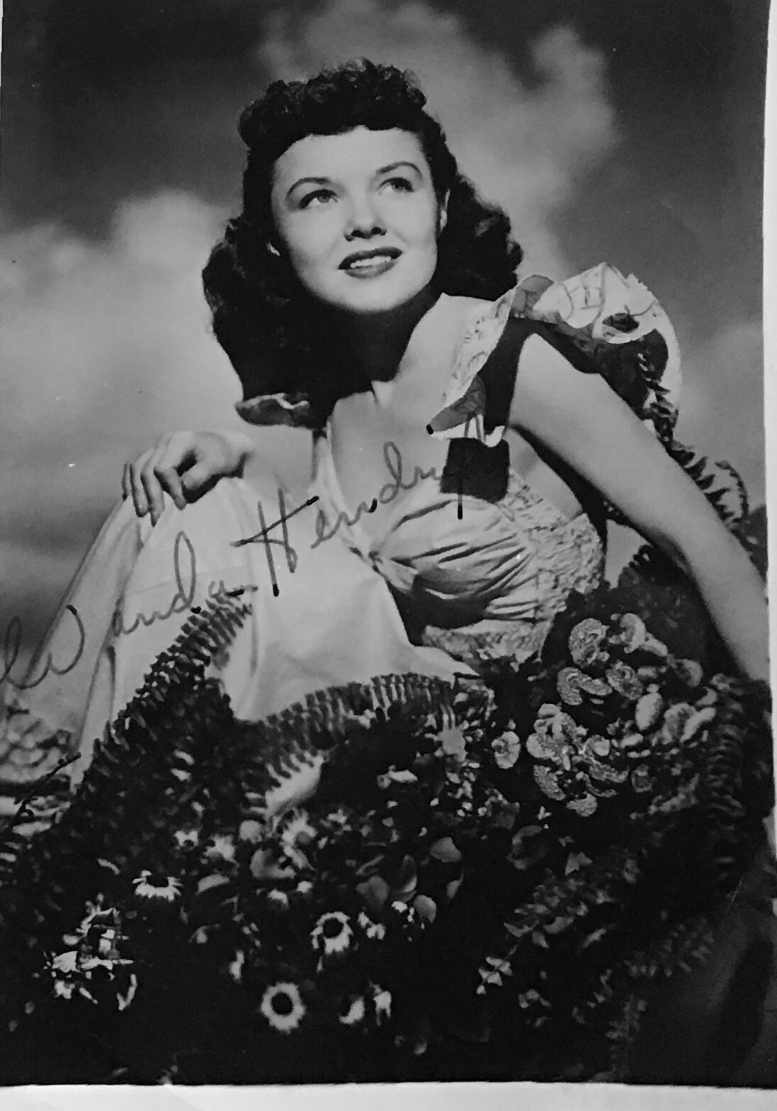 Wanda Hendrix - Liam Bluett
