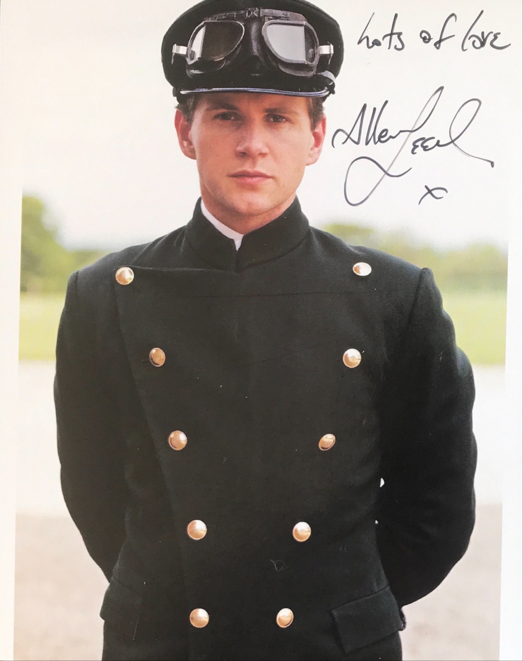Allen Leech – Movies & Autographed Portraits Through The Decades