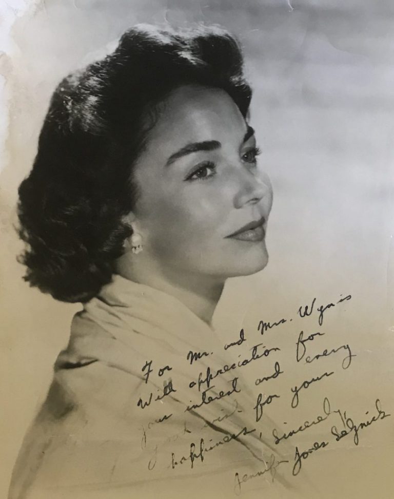 Jennifer Jones - Movies & Autographed Portraits Through The Decades