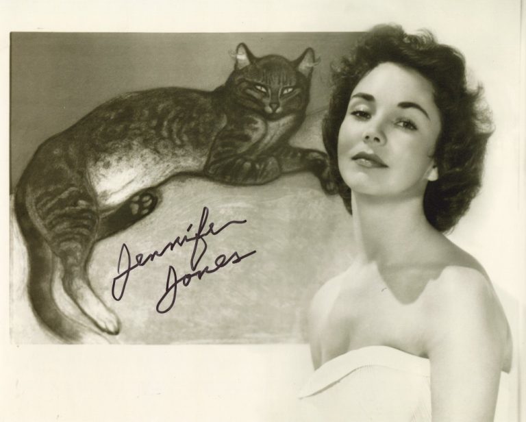 Jennifer Jones – Movies & Autographed Portraits Through The Decades