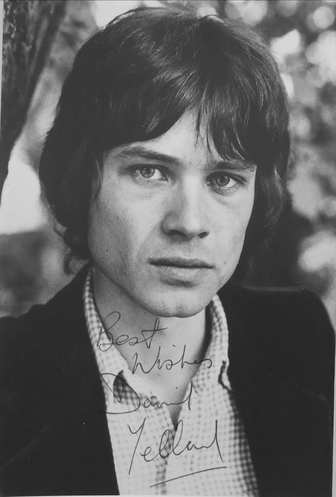 David Yelland - Movies & Autographed Portraits Through The Decades