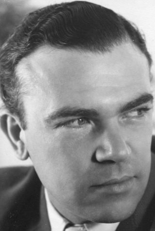 Richard Leech - Liam Bluett